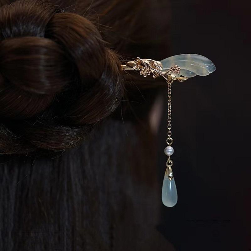 ・カテゴリ: 髪飾り・素材: 金属・スタイル: 古風・形状: 幾何型・加工: 手作り・ギフト用途: 旅行記念、広告プロモーション・カラー展開: 浅月、浅月流蘇