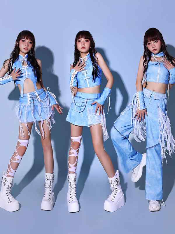・対象性別: 女性・主な素材: ポリエステル、スパンデックス30%以下・サイズ展開: S、M、L、XL・対象年齢: 18-24歳・テーマ要素: 人気映画・TV・適用場面: ステージ衣装