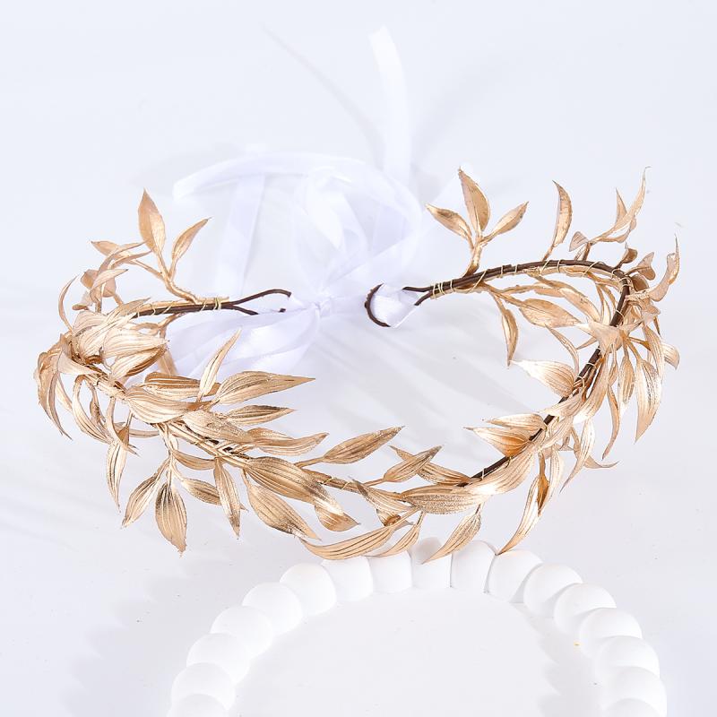 ・カテゴリ: ヘアアクセサリー・スタイル: シンプル・対象: 女性用・デザイン: 花柄・加工: 手作り・カラー: ゴールド・モチーフ: 葉・素材: 布