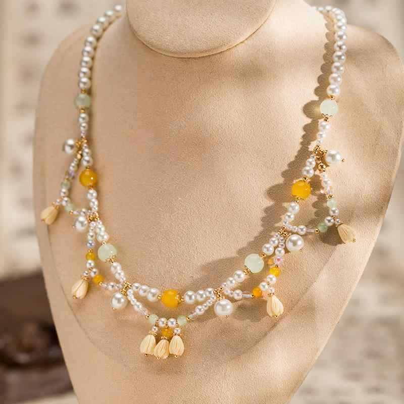 ・素材: イミテーションパール・加工方法: 手作り・モチーフ: 花・チェーンスタイル: 丸玉チェーン・ペンダント素材: 琉璃・周囲: 41cm〜50cm・カラー: 黄色スズランフラワー・人気要素: スズラン・スタイル: 古風・スタイル分類:...