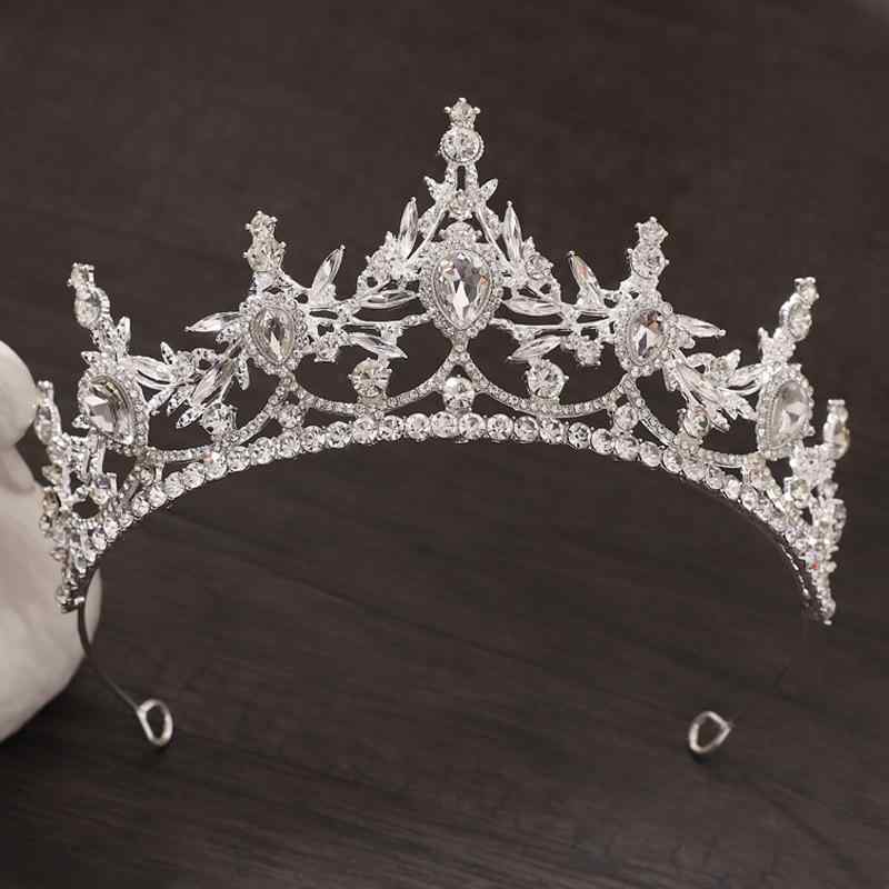 ・カテゴリ: ヘッドアクセサリー・スタイル: 韓国風・対象: 女性用・デザイン: 花柄・加工: メッキ・カラー: 銀色