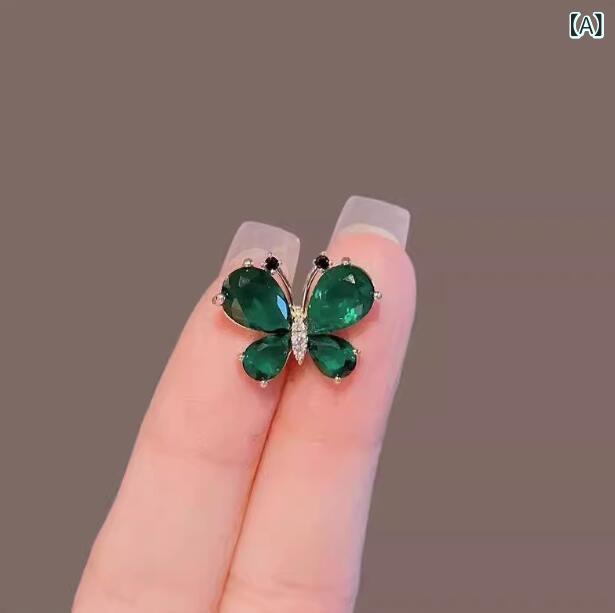 ・種類: ブローチ・素材: 合金・対象: 女性・デザイン: リボンび・加工: メッキ・モチーフ: 蝶・スタイル: OL・機能: 装飾・カラー展開: 緑、赤