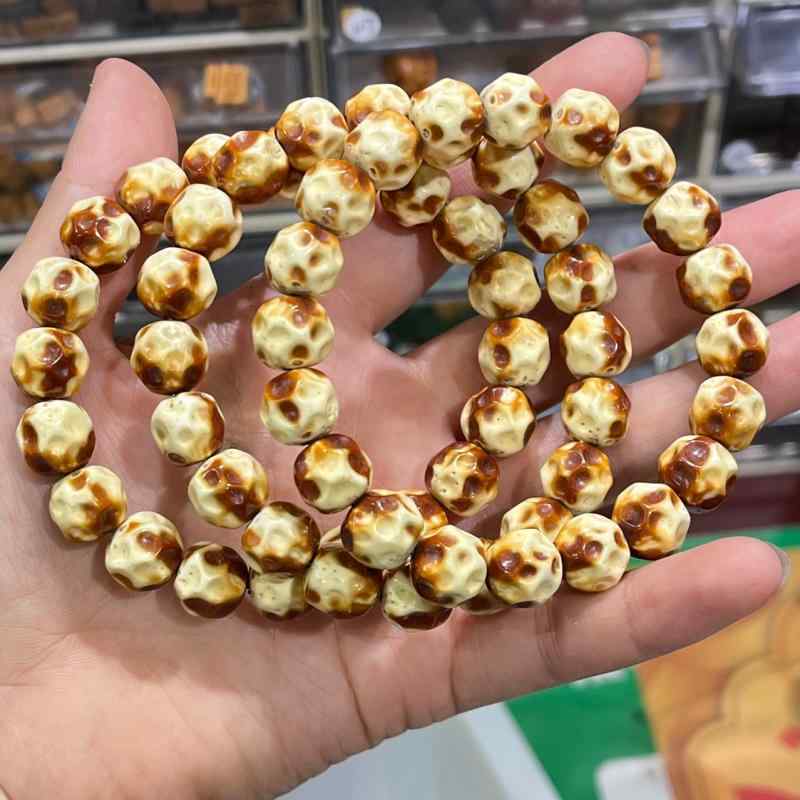 ・カテゴリ: 串珠・主な素材: 木・カラー展開: 招财紫金鼠无相奶酪一条・サイズ: 10mm