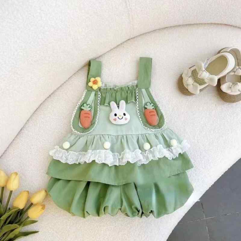 ・カテゴリ: 子供服セットアップ・スタイル: 韓国風・セット内容: トップス、ショートパンツ・パンツ丈: ショートパンツ・生地の厚さ: 薄手・素材: 綿・主な素材の割合: 91%～95%・安全基準: B類・カラー展開: キャミソールワンピー...