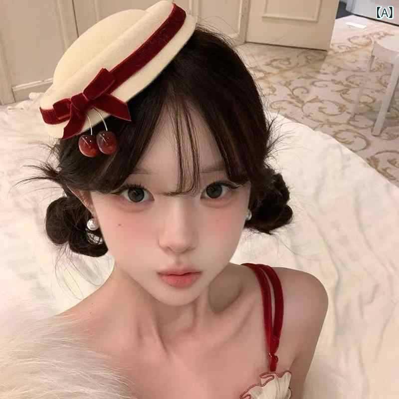 ・カテゴリ: ヘアアクセサリー・スタイル: レトロ・主な素材: ベルベット・性別: 女性・種類: トップクリップ・カラー展開: ブラウンチェックダックビル、ダークレッドチェックダックビル、ホワイト小礼帽、ブラック小礼帽、ベルベットブラック小...