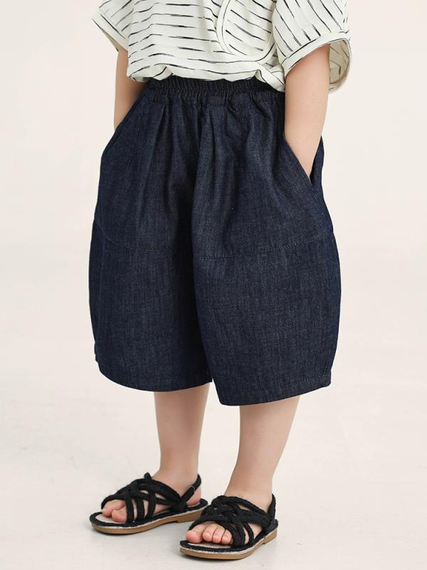 ・カテゴリ: 子供用パンツ・スタイル: 韓国風・安全基準: B類・丈: 五分丈・主な素材: 綿 80%、ポリエステル 20%・対象性別: 男の子・対象年齢: 中小童（3～8歳、身長100～140cm）・デザイン: ジーパン・生地加工: 柔軟...