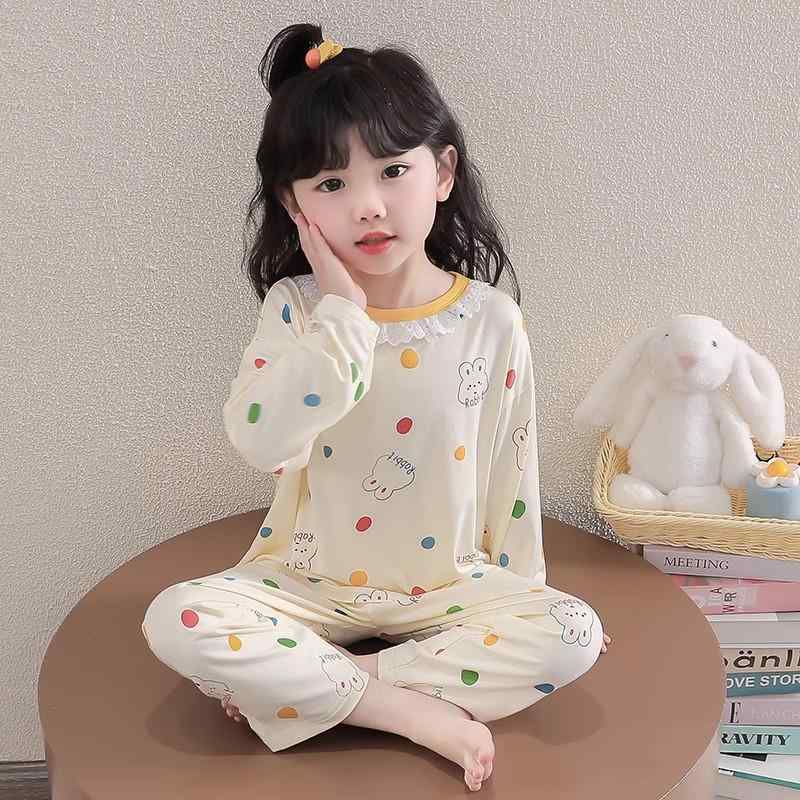・カテゴリ: 子供用ルームウェア・主な素材: モダール（95%）・対象性別: ガールズ・カラー展開: アプリコットドットラビット、アプリコットハートガール・サイズ展開: 90cm、100cm、110cm、120cm、130cm、140cm・...