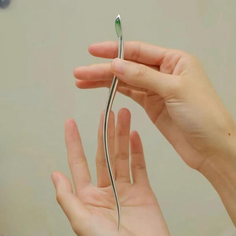 ・素材: 合金・スタイル: レトロ・エスニック風・形状: 幾何学的・加工技術: 電気メッキ・ギフト向け用途: 結婚式、誕生日、旅行記念、祝日、新築祝い、展示会、広告プロモーション、社員福祉、周年記念式典、ビジネスギフト、開業式、授賞式、広報...