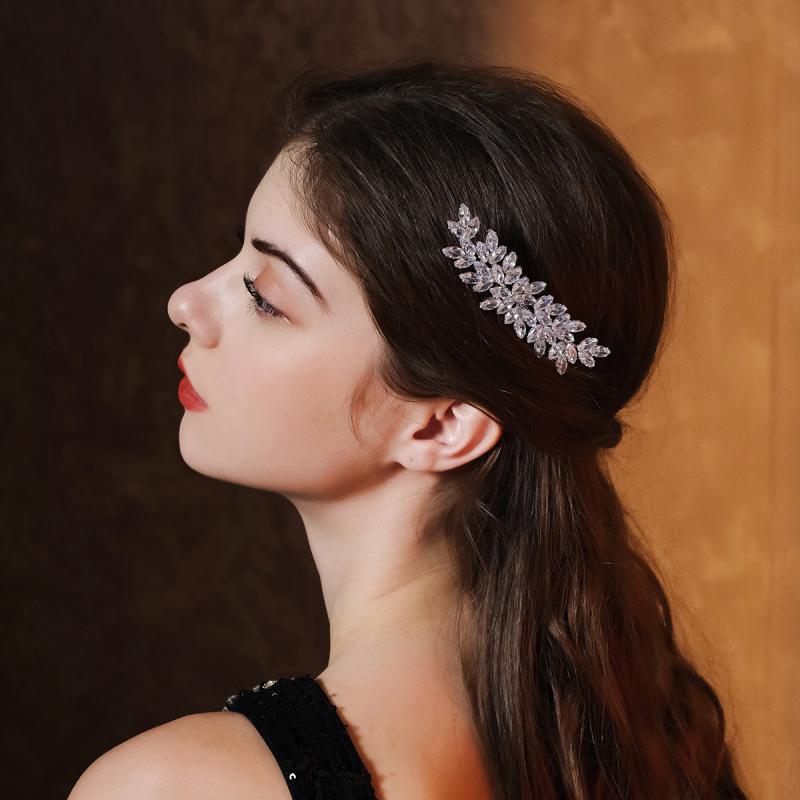 ・カテゴリ: ヘアアクセサリー・スタイル: レトロ・主な素材: ジルコン、白水晶・対象: レディース・デザイン: 花柄・加工技術: ラインストーン埋め込み・カラー展開: シルバー・流行要素: ジルコンインレイ