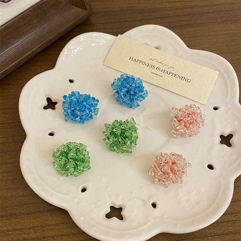 ・カテゴリ: 耳飾りりり・素材: プラスチック、樹脂・加工技術: り・デザイン: 幾何学型・カラー展開: グリーン、ピンク、ブルー、ホワイト・スタイル: 軽贅沢風、ファッション通勤・ピアス針素材: 925シルバー・対象: レディース・トレン...