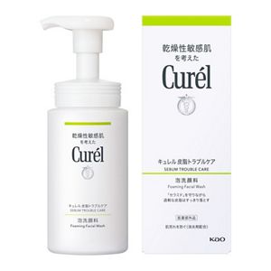 キュレル　皮脂トラブルケア　泡洗顔料　150ml 商品説明 『キュレル　皮脂トラブルケア　泡洗顔料　150ml』 乾燥だけでなく、過剰な皮脂でも肌荒れをくり返す敏感な肌に。 ○毛穴の汚れや過剰な皮脂まで、しっかり落とします。皮脂溶解成分（洗...