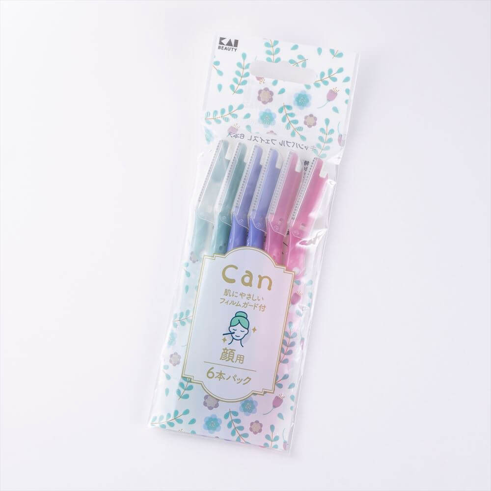 キャンバブル フェイスL 6本入 商品説明 『キャンバブル フェイスL 6本入』 女性用使い捨てカミソリの「can(キャン)」シリーズが淡いパステルトーンになって生まれ変わりました。肌にやさしいフィルムガードを採用し、ハンドルは滑りにくいバ...