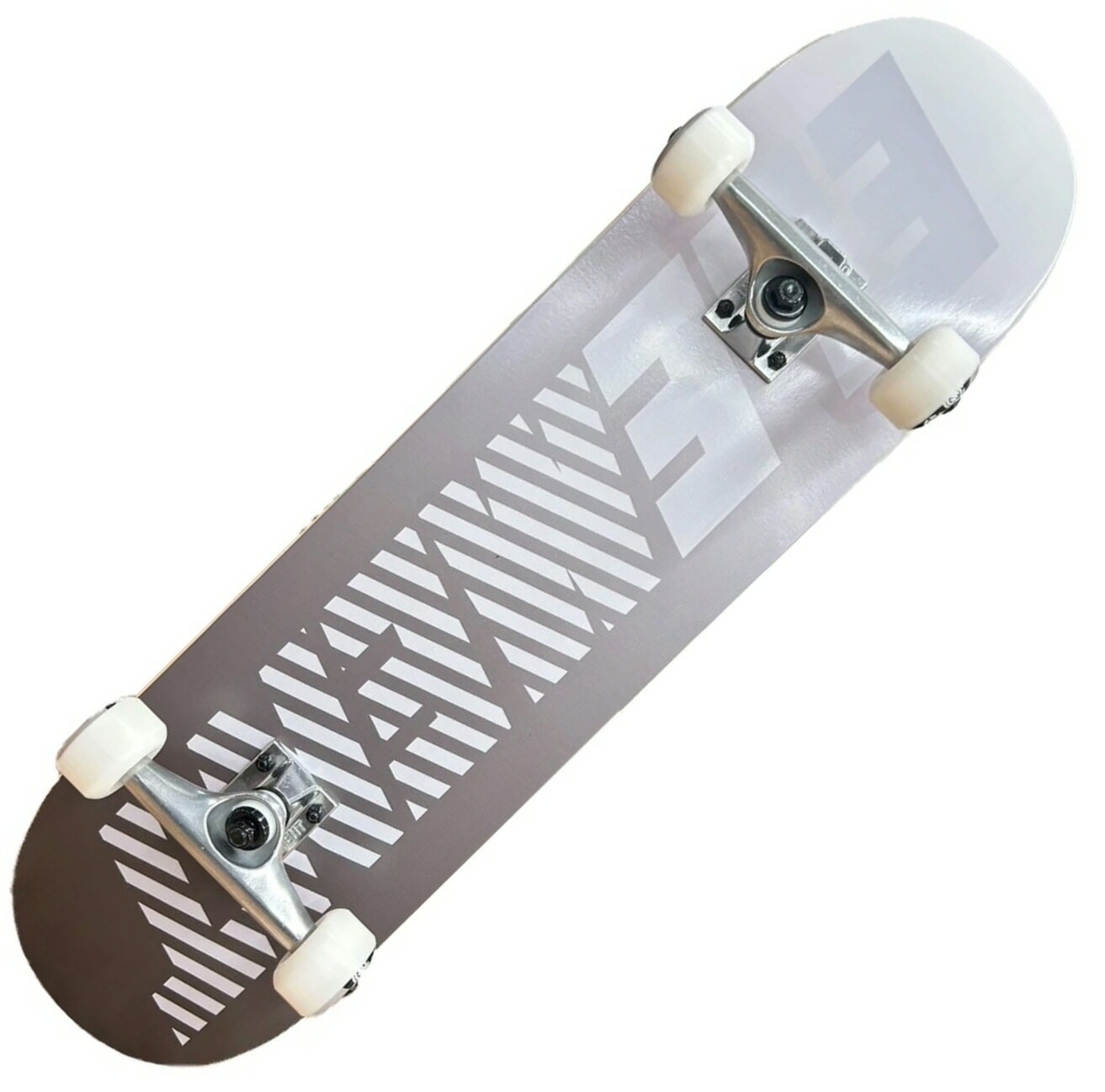 ELEMENT SKATEBOARD COMPLETE 商品説明 ELEMENTは、1992年にプロスケーターの ジョニー・シレレフによって設立された スケートボードブランドです。 自然やアート・スケートカルチャーを融合 させたデザインとコ...