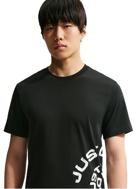 NIKE SWOOSH STANDARD SPIRAL JUST DO IT MENS SHORT SLEEVE T-SHIRT 商品説明 コットン100％ 原産地： 中国, ベトナム ※掲載商品の仕様、デザイン、生産国、発売時期は 　 予...