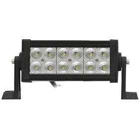 　ML-3（LEDワークライトショート） 商品説明 カシムラのLEDワークライト ●取付場所を選ばない角度調整取付ステー付。 ●防塵・防水仕様IP67対応。 ●ハードな使用環境でも耐久性の高い頑丈なフルメタルボディ。 ●長時間使用にも対応す...