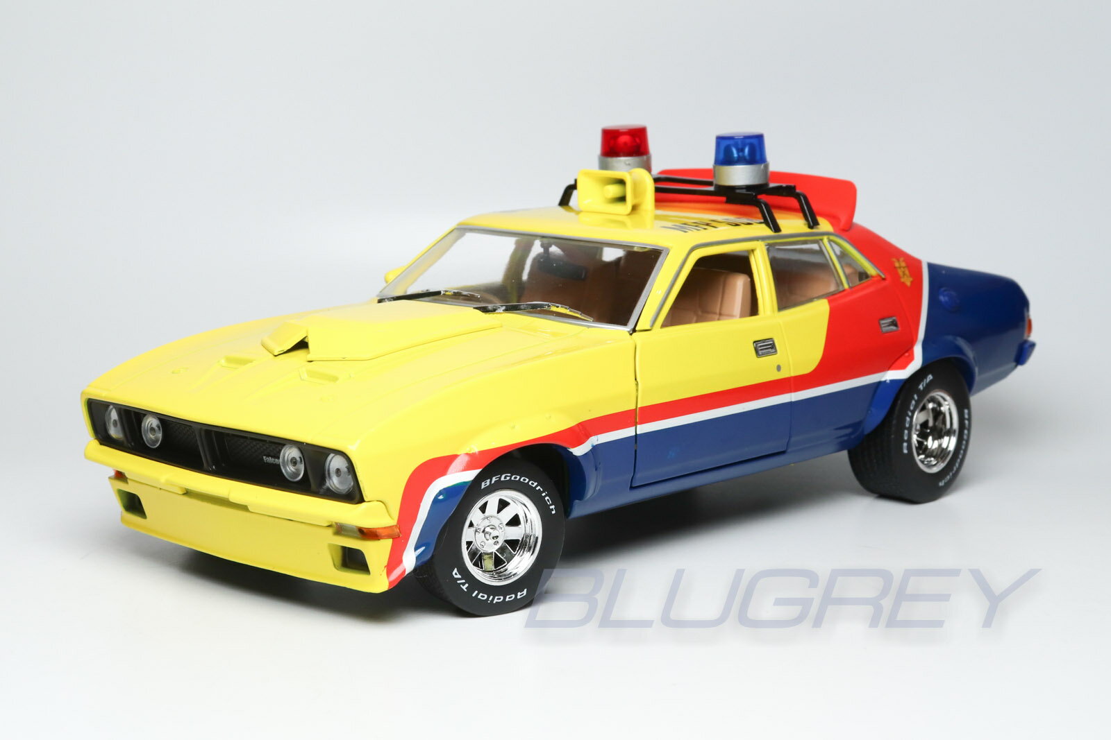 【国内在庫品】グリーンライト 1/18 フォード ファルコン XB 1974 マッドマックス GREENLIGHT Ford Falcon XB First of the V8 Interceptors 映画「マッドマックス 」劇中車 ミニ...
