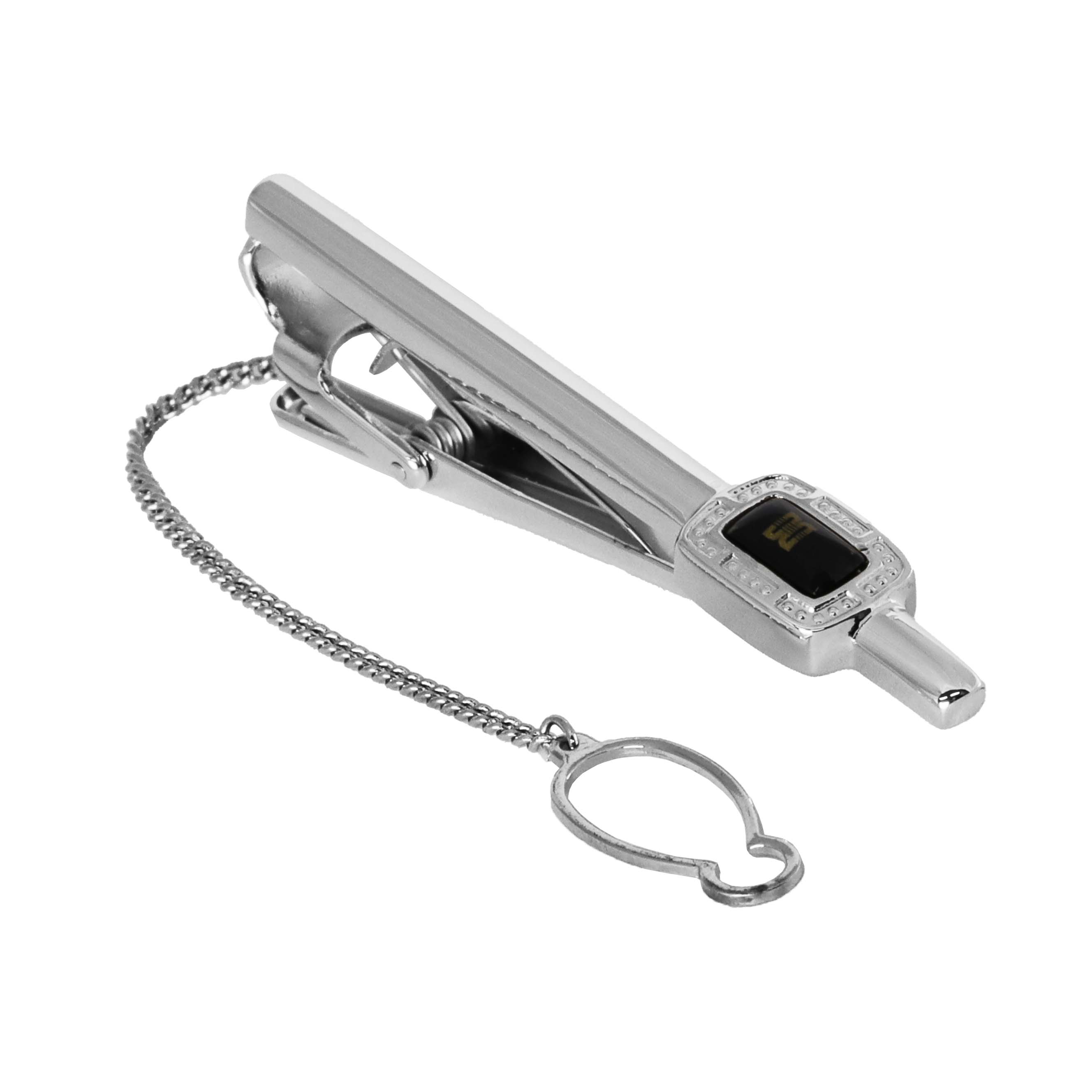 ●サイズ：H0.9×W5.7CM●モニターの解像度によって、実物と画像の色合いが多少違うように見える場合がございます。ご了承くださいますようお願いいたします。●付属品 DAKS純正ギフトBOX●表面加工　メッキ