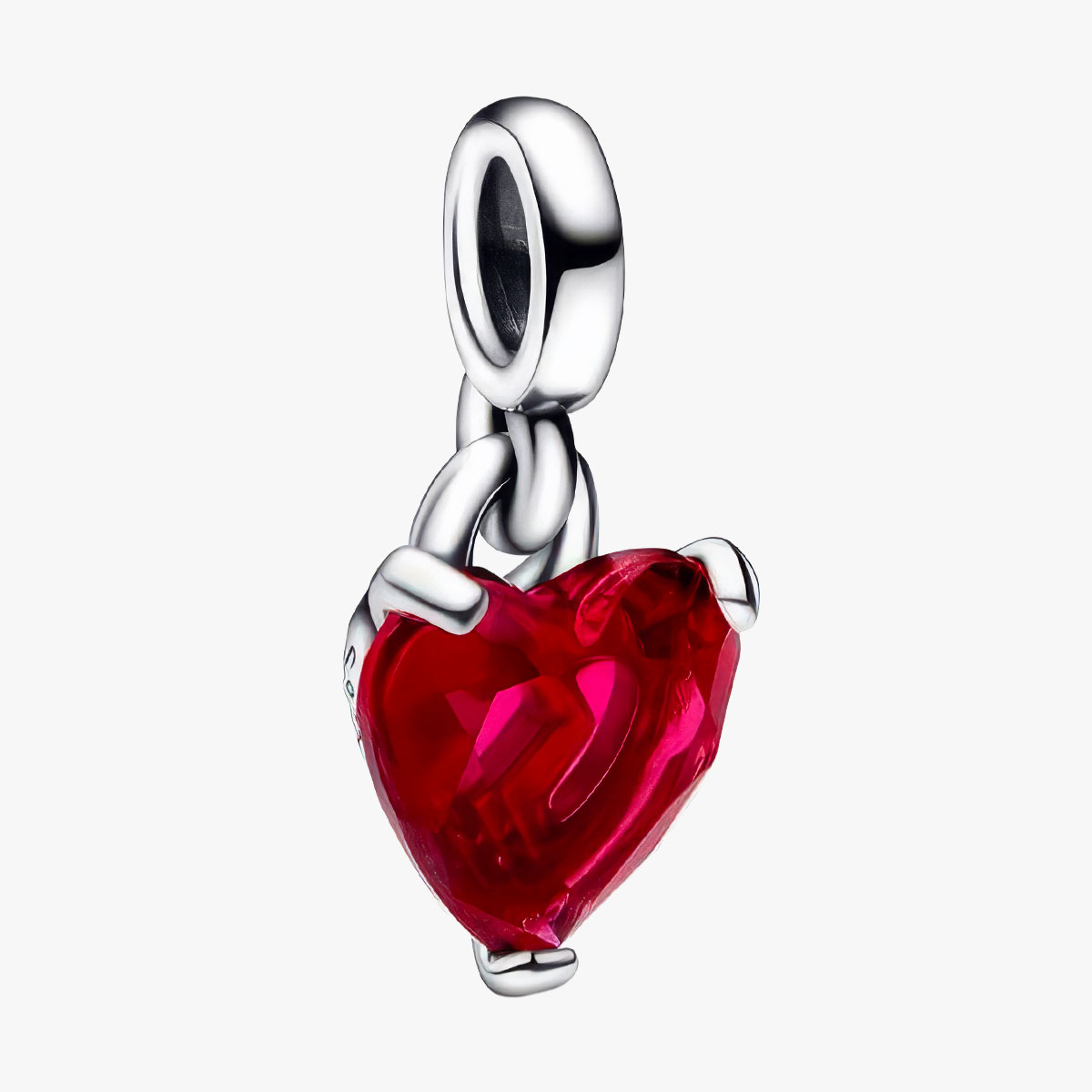 PANDORAは1982年にデンマーク・コペンハーゲンで誕生しました。現在、世界では100カ国以上で展開しているジュエリーブランドです。手ごろな価格でありながら、高品質な素材で手仕上げの精巧な作りが魅力です。サイズ：H3.5×W5.8×D5...