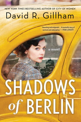 SHADOWS OF BERLIN David R. Gillham SOURCEBOOKS INC2022 Hardcover English ISBN：9781728250441 洋書 Fiction & Literature（小説＆文...