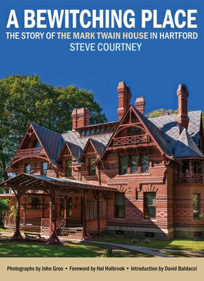 BEWITCHING PLACE Steve Courtney GLOBE PEQUOT PR2025 Hardcover English ISBN：9781493091102 洋書 Social Science（社会科学） History