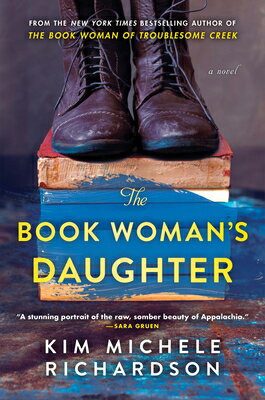 BK WOMANS DAUGHTER Kim Michele Richardson SOURCEBOOKS INC2022 Hardcover English ISBN：9781728252995 洋書 Fiction & Literatu...