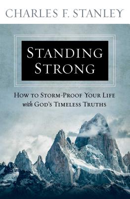 STANDING STRONG Charles F. Stanley HOWARD PUB CO INC2018 Paperback English ISBN：9781501177408 洋書 Social Science（社会科学） Re...