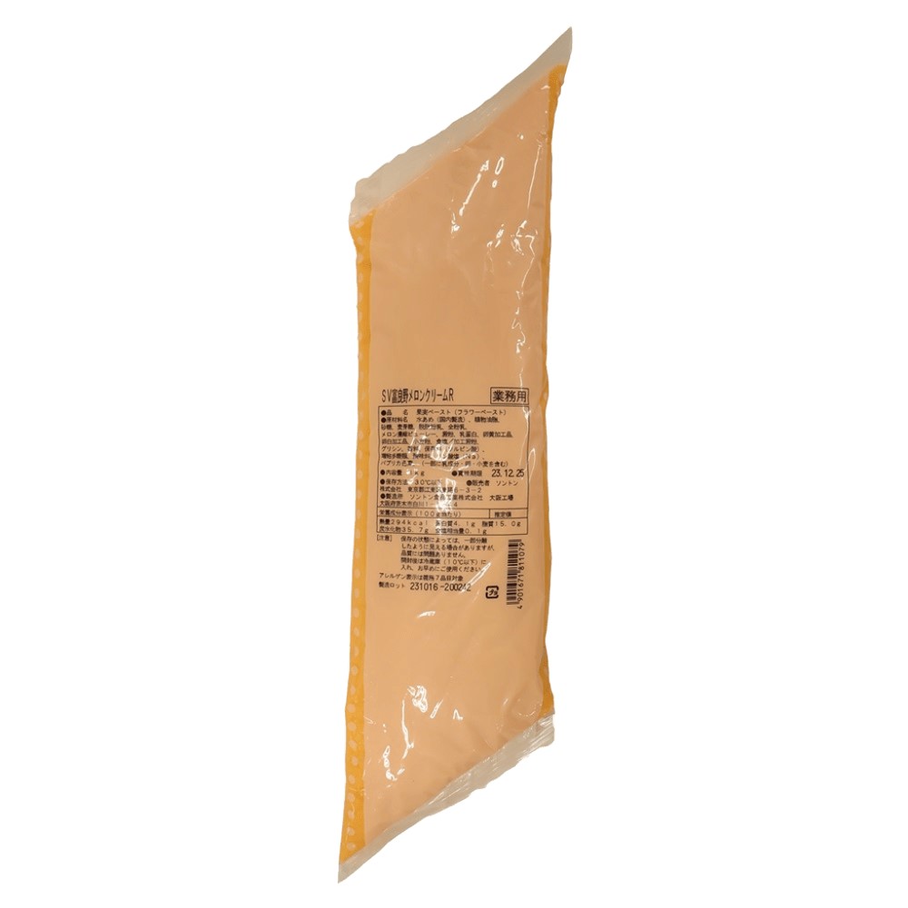■名称 フィリング ■内容量 1kg ■メーカー ソントン株式会社 ■保存方法 30℃以下で保存。 開封後はお早めにご使用ください。 ■発送方法 常温便・クール便（冷蔵） ■原材料 水あめ(国内製造)、植物油脂、砂糖、麦芽糖、脱脂粉乳、全粉...