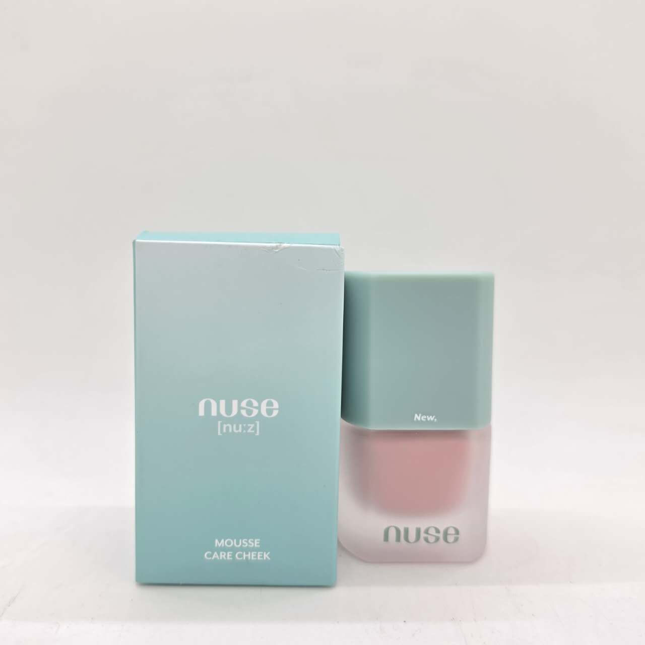 [nuse] mousse cheek ヌーズ ムースチーク 血色カラー 儚げカラー フェイスメイク ツヤ スキンケア 保湿 角質 潤い 韓国コスメ イエベ ブルべ ピンク レッド オレンジ コーラル ヌーディーベージュ ミュートカラー (...