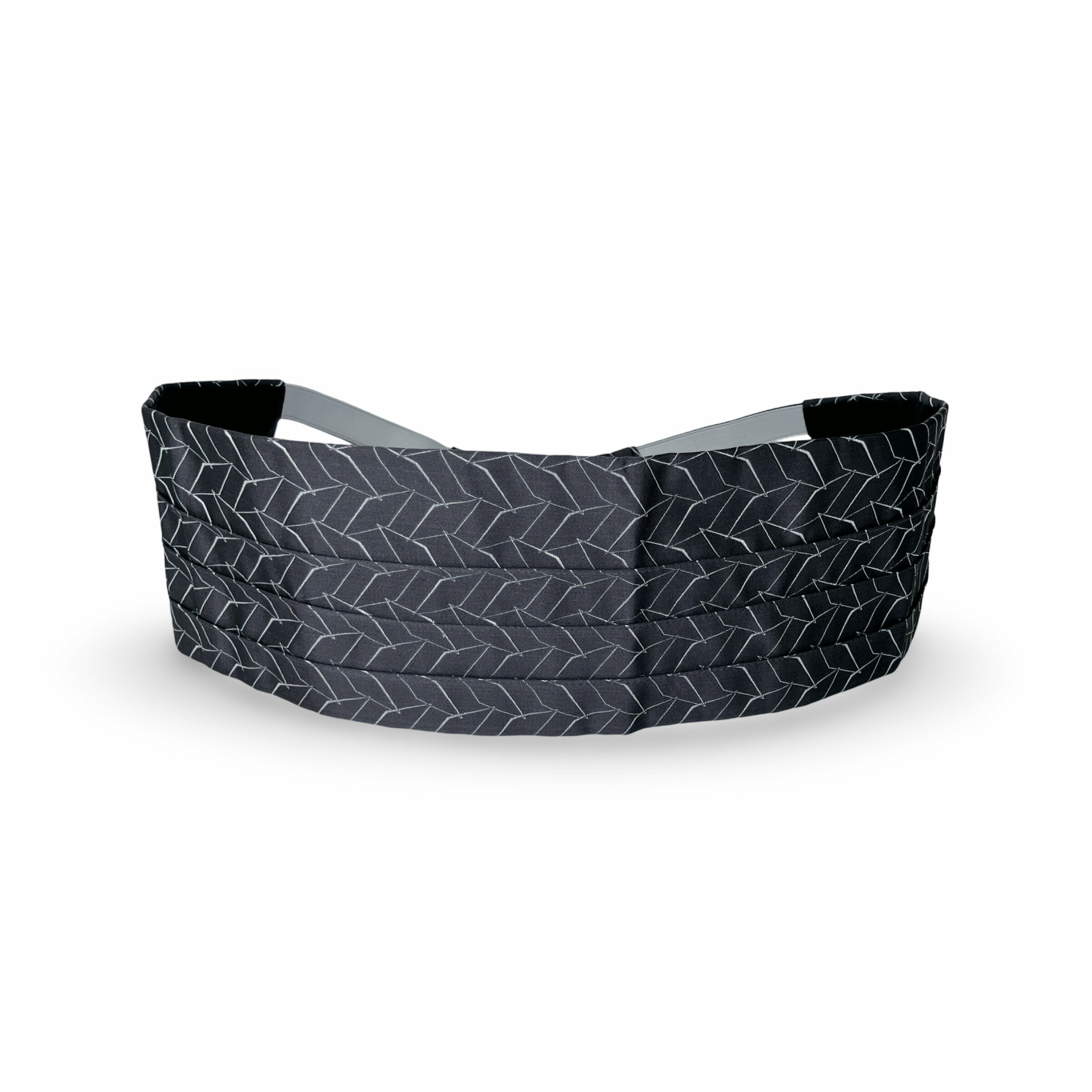 商品情報 特長 ベストを簡略化した装飾用ベルトとして用いられる『カマーバンド』。こちらは上質なシルク製、Gianni Versace Coutureの当時物の希少な一品です。サイズ／カラー／状態それぞれ一点ものですので、お早めのご検討をおす...