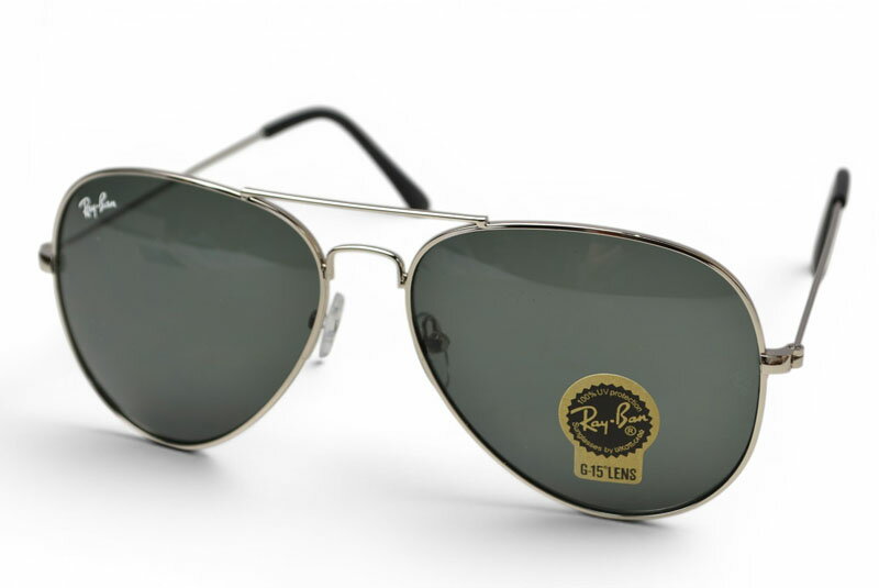 管理番号260310m225 ブランドRay-Ban/レイバン アイテムサングラス 型番RB3026 対象メンズ カラー シルバー 生産国イタリア共和国 素材メタル サイズ 全長：約14.5cm約：横幅14.5cm×縦5.3cm（フレームを...