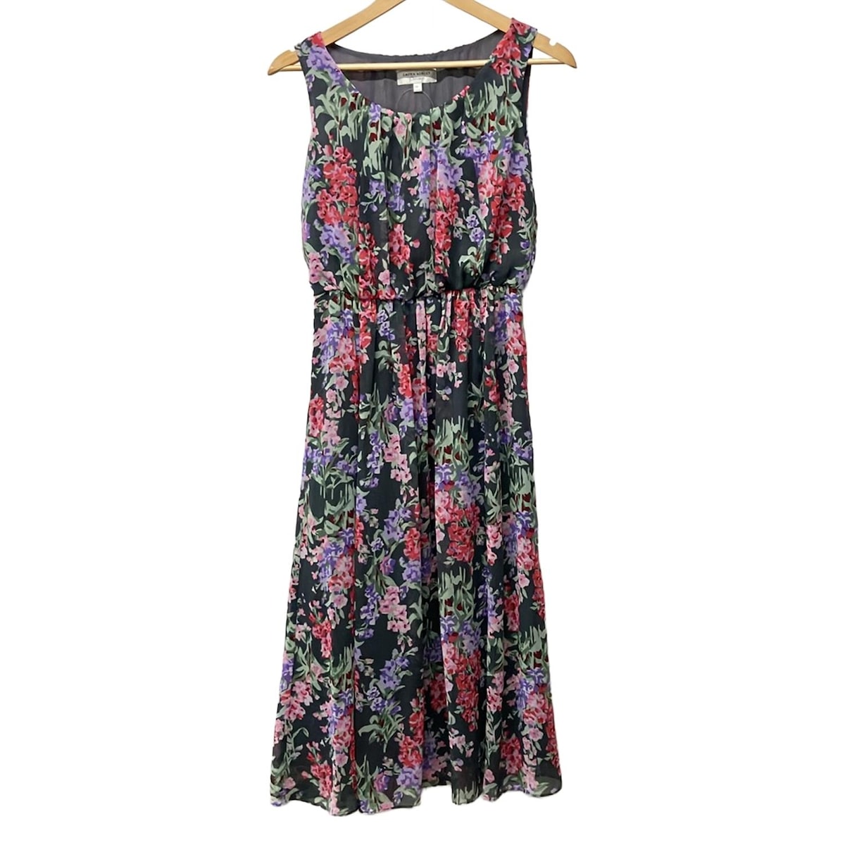 ※『USED品』です。お客様都合による商品のご返品は一切承っておりませんので商品情報・画像を参考にご購入ください。※左右・前後で着丈の長さが違う場合は、最短と最長の長さを以下のように表示します。 　例）80～90cm　（最短が80cm、最長...