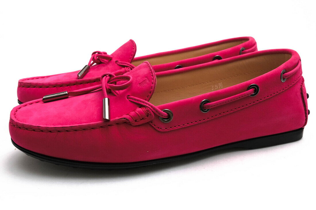 BRANDINGの全商品で利用可↓↓1%OFFクーポン↓↓TOD'S トッズ ドライビングシューズ レディース XXW0LU0503006SM824 牛革商品説明上質な素材に定評がある、イタリア発のセレブ御用達ブランド、トッズ。1920代イ...