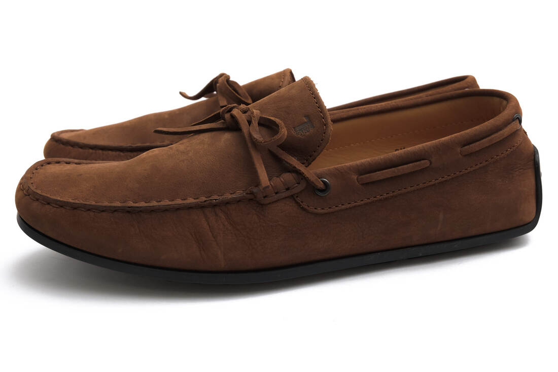 BRANDINGの全商品で利用可↓↓1%OFFクーポン↓↓TOD'S トッズ ドライビングシューズ メンズ City Spider シティースパイダー 牛革 カーフ商品説明上質な素材に定評がある、イタリア発のセレブ御用達ブランド、トッズ。1...