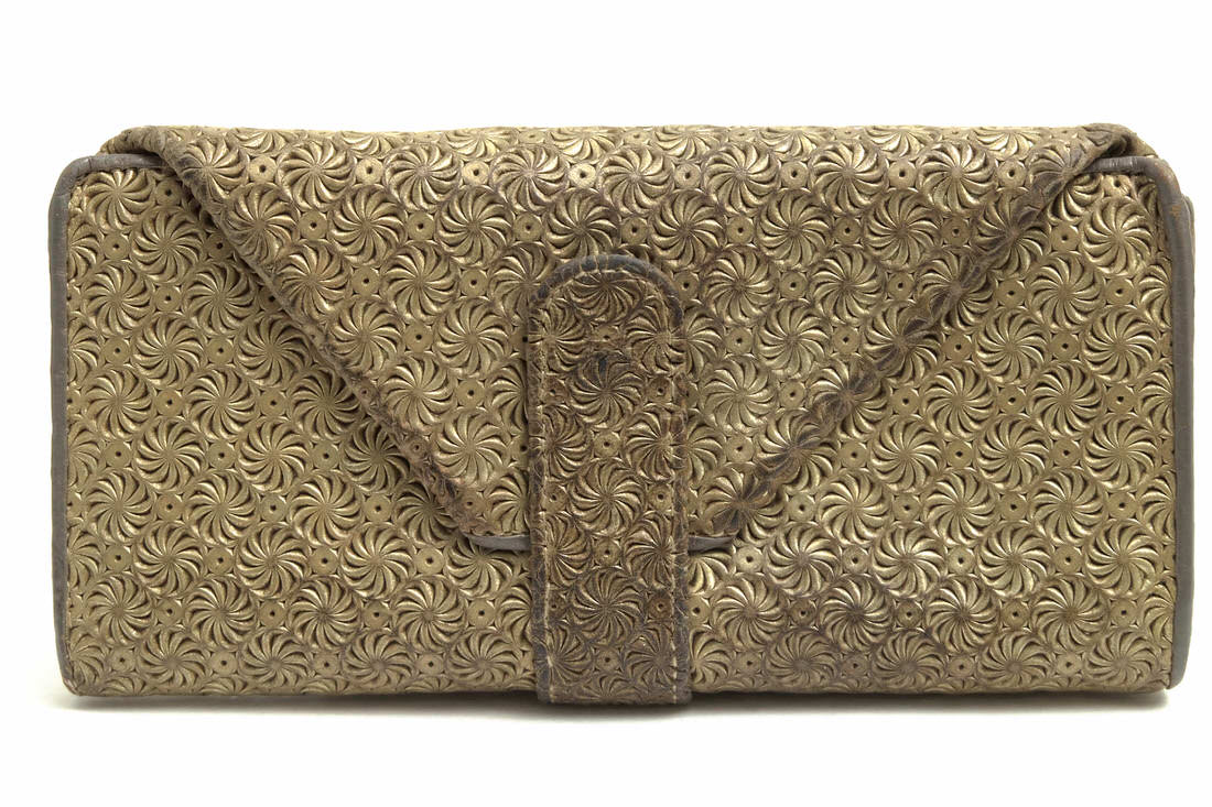 BRANDINGの全商品で利用可↓↓1%OFFクーポン↓↓HIROKO HAYASHI ヒロコハヤシ 長財布 レディース ジラソーレ GIRASOLE 商品説明CHICCHISSIMO/シッキッシモ(伊):CHICの最上級の意」をキーワード...