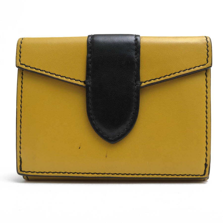 BRANDINGの全商品で利用可↓↓1%OFFクーポン↓↓SMYTHSON / スマイソンSMYTHSON スマイソン 財布 牛革 カーフ商品説明1887年の創業以来100年以上の歴史を持ち、セレブリティをはじめ世界中の洗練されたセンスを持...