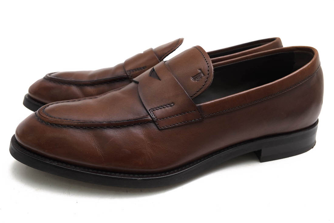 BRANDINGの全商品で利用可↓↓1%OFFクーポン↓↓TOD'S / トッズTOD'S トッズ コインローファー MOCASSINO GOMMA SOTTILE ゴンミーニ 牛革 カーフ商品説明上質な素材に定評がある、イタリア発のセレブ...