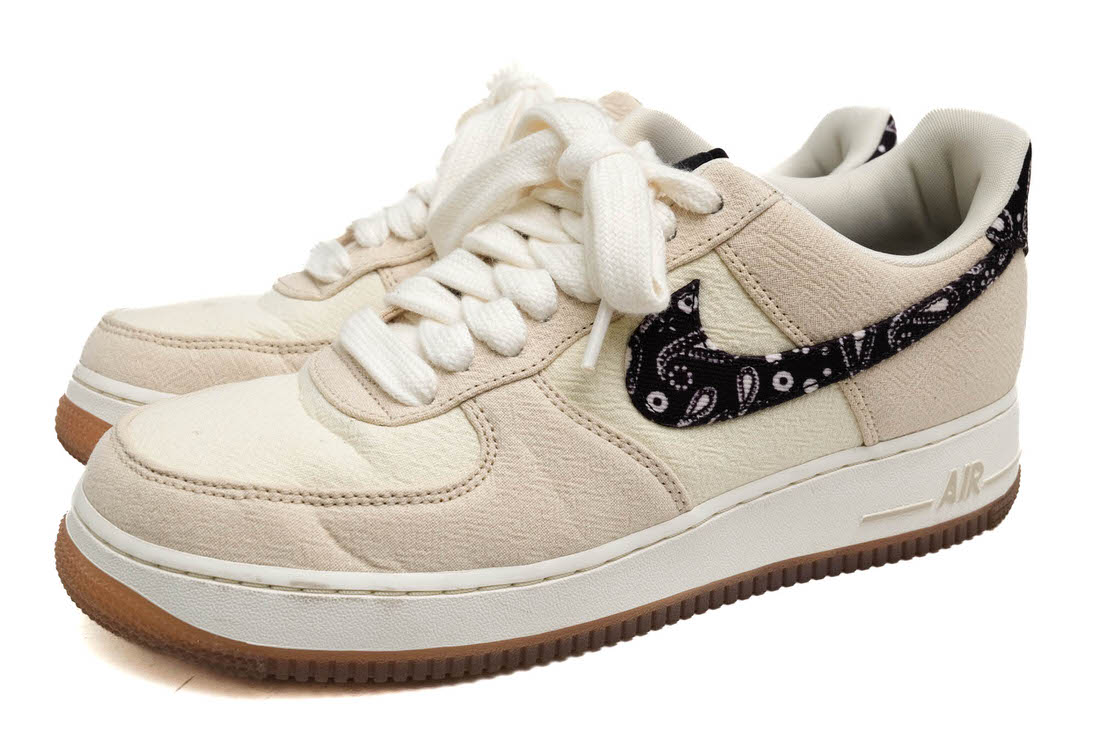 BRANDINGの全商品で利用可↓↓1%OFFクーポン↓↓NIKE / ナイキNIKE ナイキ ローカットスニーカー DJ4631-200 Air Force 1 Low Paisley Rattan Pale Ivory Black エア...