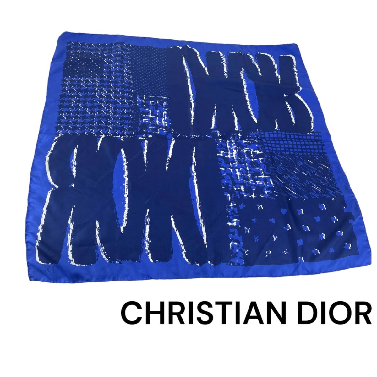 S5N129商品&nbsp;クリスチャンディオール&nbsp;Christian Diorシルク スカーフサイズ&nbsp;約66センチ四方素材&nbsp;シルク100色&nbsp;青、ブルー状態&nbsp;美品付属品&nbsp;なしお客様...