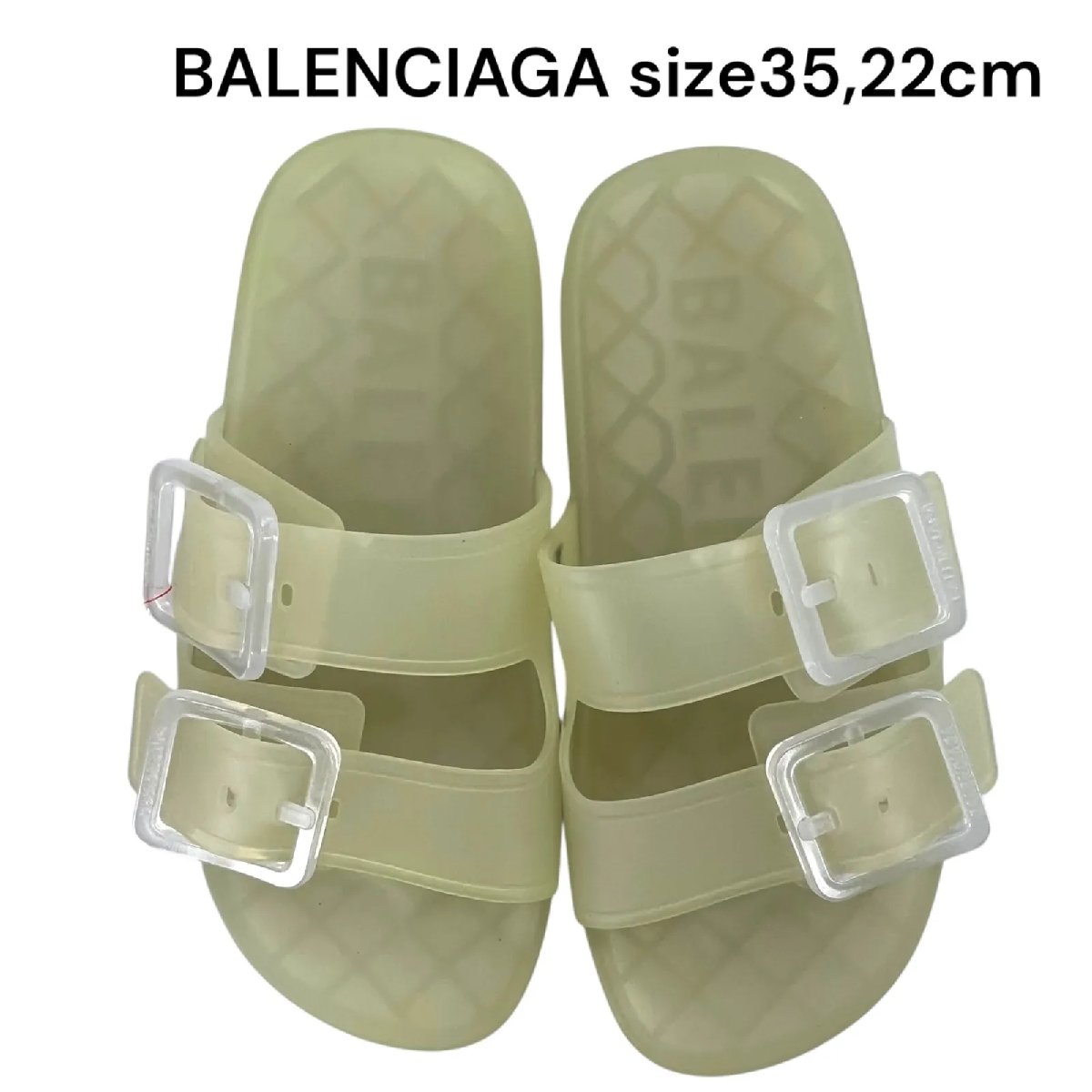 【ブランド】バレンシアガ【商品】サンダル&nbsp;MALLORCA【表記サイズ】35 (22cm)【状態】サイドに黒い色移りのような感じ少々。写真ご確認ください。全体的に綺麗目です。【付属品】なし配送は追跡、補償のあるゆうパックで配送いた...