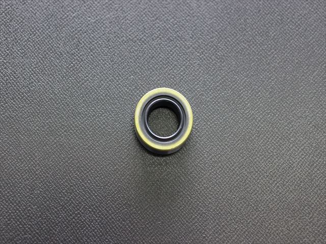 ■適応車種:1979年~1982年式 Z400FX E1~E4用。逆車のZ500/KZ550/Z400Jにも適合。 ■適応車種:1979年~1982年式 Z400GP用。 ■適応車種:1979年~1982年式 GPZ400F用。 ■純正品番...