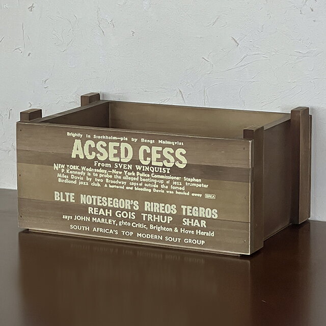 展示品につき処分価格 現品限り ※展示期間中についてしまった小さなキズや少しの色褪せが見られます -----------------------------------------------------------------------...