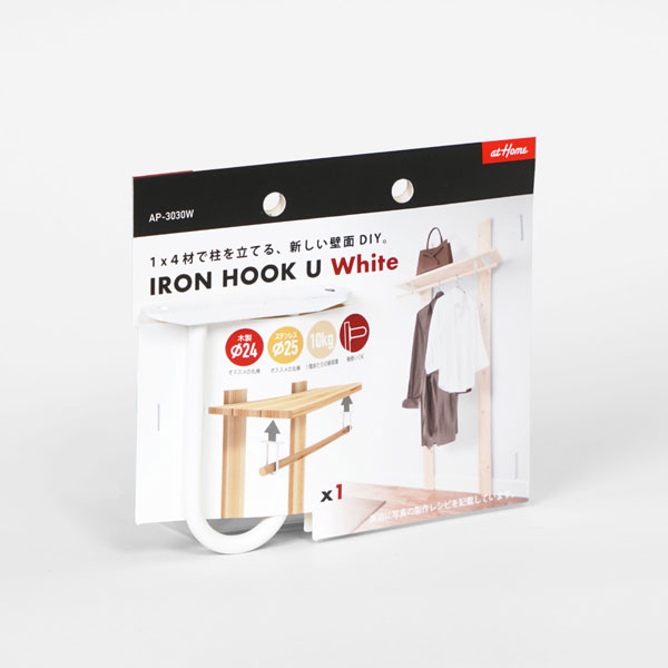 《 1x4材で柱を立てる、新しい壁面DIY 》 市販の収納に活用できるパーツです。 市販の丸棒と組み合わせて簡単に衣類収納が作れます。 ※この商品は1個入です。 オススメの丸棒：木製Φ24 オススメの丸棒：ステンレスΦ25 1個あたりの耐荷...