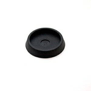【用途】 ■家具やイス脚のキャップに ●呼び寸40mm（実寸43mm） ●材質：エラストマー樹脂 屋外や直射日光が当たる場所での使用はしないで下さい。 また、使用環境により色移行や成分中に含まれる油分が染み出す恐れがあります。