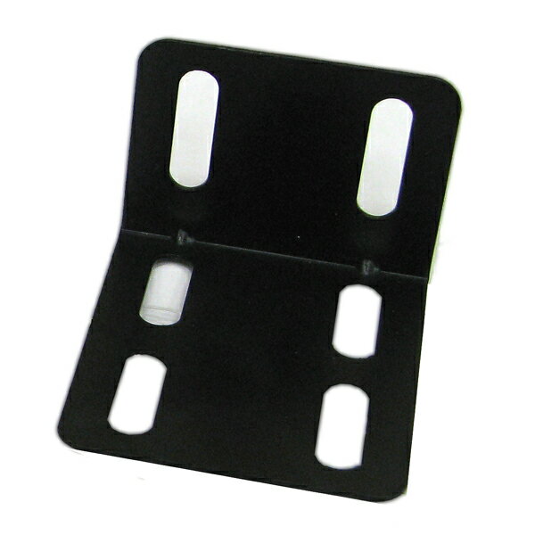 ■さまざまな箇所の補助金物として使用 ●サイズ：36mm×63mm×52mm ●ボルト用穴：M6