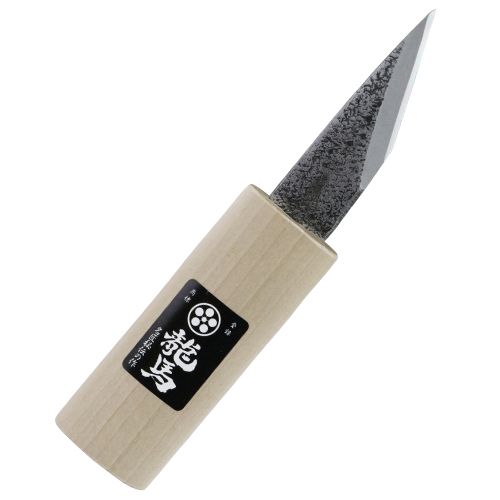 木工細工・竹細工などの各種小細工作業に最適です。切れ味を高めた、小細工作用向けの小刀です。刃先を保護するサックは、耐久性に長けています。切れ味が落ちた場合は、砥石などで刃研ぎをすることが可能です。●刃長：75mm●サック付き※使用用途以外で...