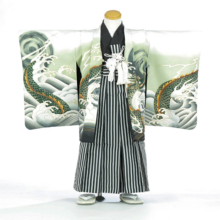 ●こちらの袴は、レンタル商品です。 ●申し訳ございませんが、ご注文頂いても利用日の予約状況によってはご利用頂けない場合もございます。 ●フリーダイヤルまたはメールで、事前に予約状況をお問い合わせ頂く事も可能です。 ●レンタル商品はご利用日の...