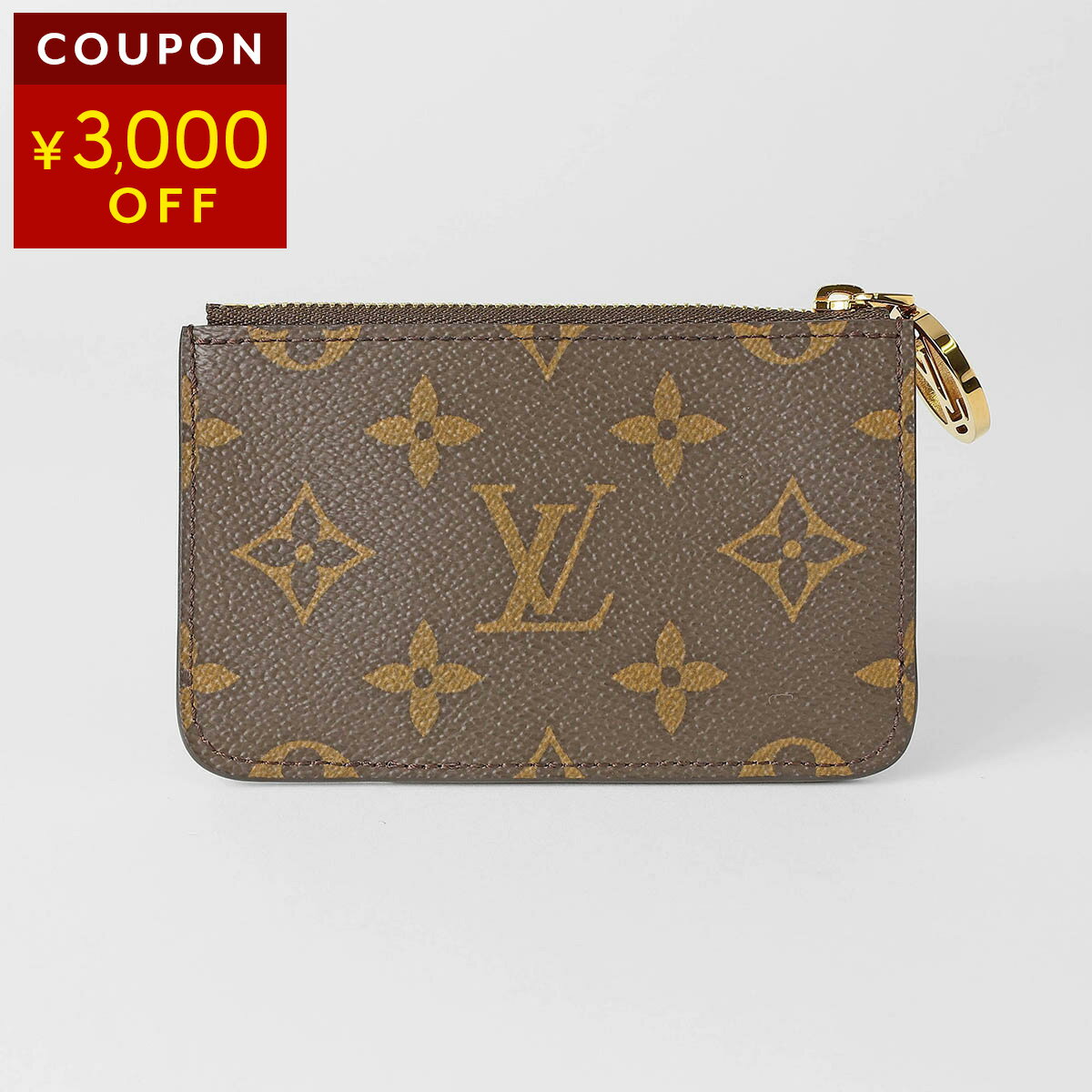 しなやかなレザーにモノグラムパターンを型押ししたレザーが特徴的な「MONOGRAM EMPREINTE PORTE CARTES ROMY」。コインや折り畳んだ紙幣が収納できるジッパーポケットと、複数のカードスロットが備わった機能性が魅力で...