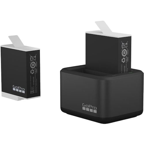 【特長】●通常のGoProバッテリーよりも30％能力の向上しています。【用途】●GoProカメラバッテリーの充電、交換または予備バッテリーとして。【仕様】●適合機種：HERO12・11・10・09●幅(mm)：27●奥行(mm)：37●高さ...