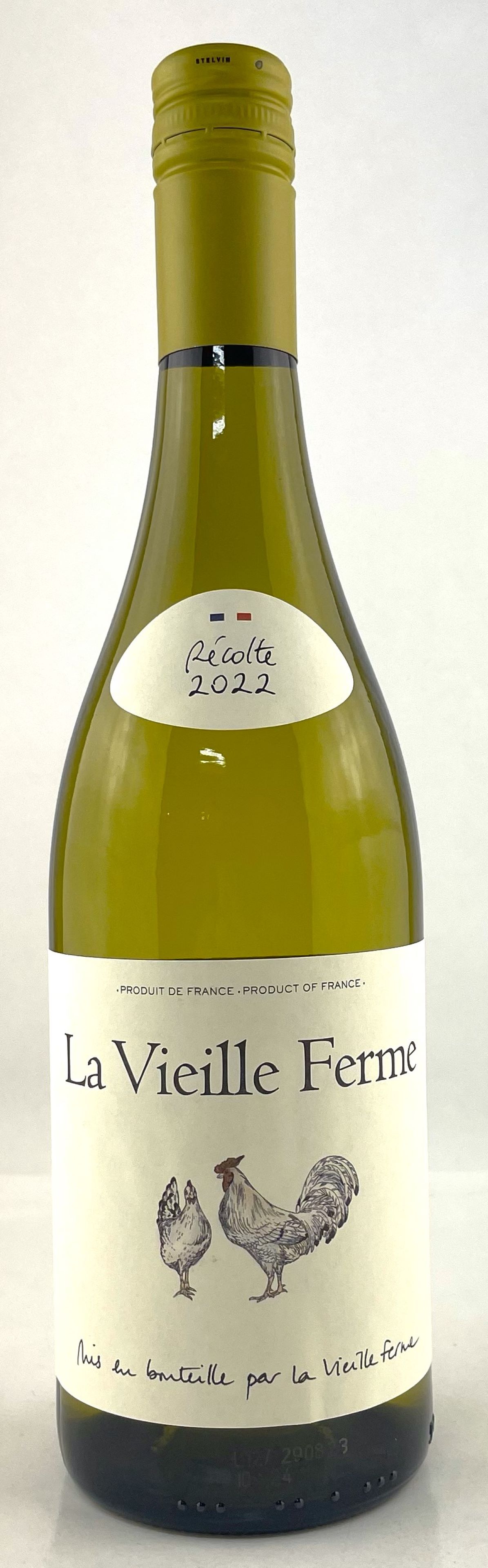 ペラン・ファミリーは南ローヌの主要アペラシオンに300ヘクタール以上の畑を所有し、個々の品種が最も適したテロワールを見極め、古くからオーガニック栽培を実践しています。その歴史は1909年にシャトー・ド・ボーカステルを購入したことから始まり、...