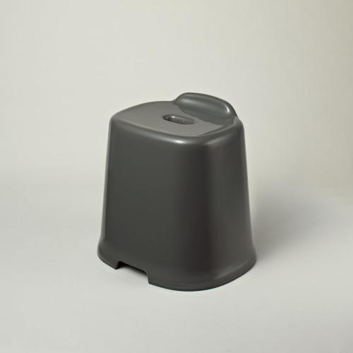 ▼お問い合わせ先▼クリナップ：0120-126-174サイズ:W38.8×D32.6×H38.0cmイスの高さが35cmなので、自然な姿勢で楽に手が届く。腰や背中への負担も少なく、洗い場での動作がラクラクですご不在時の商品配達のご連絡のため...